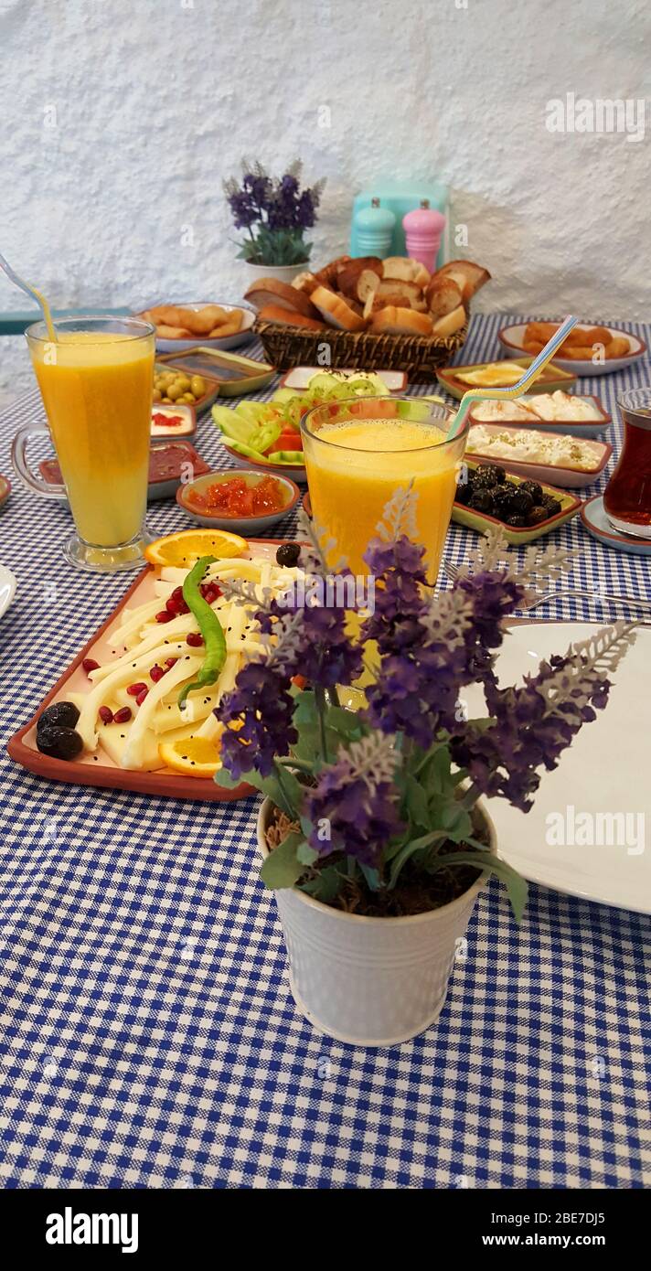 Traditional Turkish breakfast table Stock Photo - Alamy