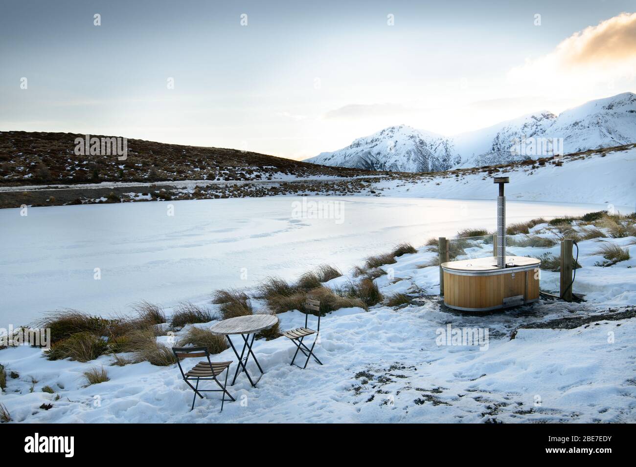 Hot tub snow hi-res stock photography and images - Alamy