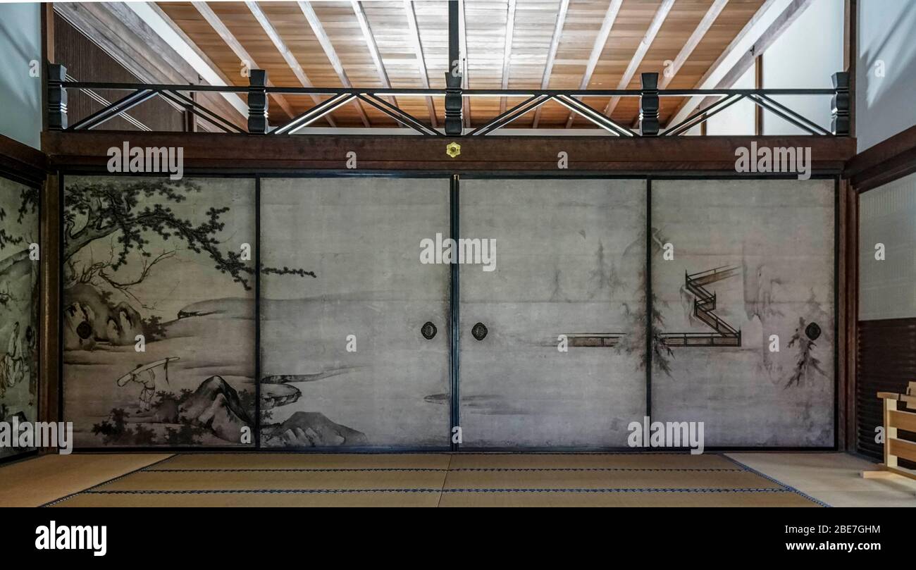 Japanese temple painting hi-res stock photography and images - Alamy