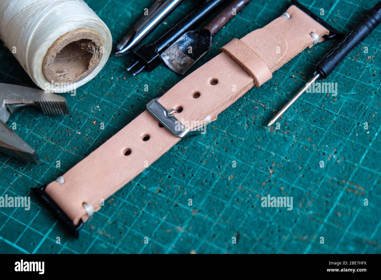 Genuine Pink Vegetable Tanned Leather Making Watch Strap Crafts Working