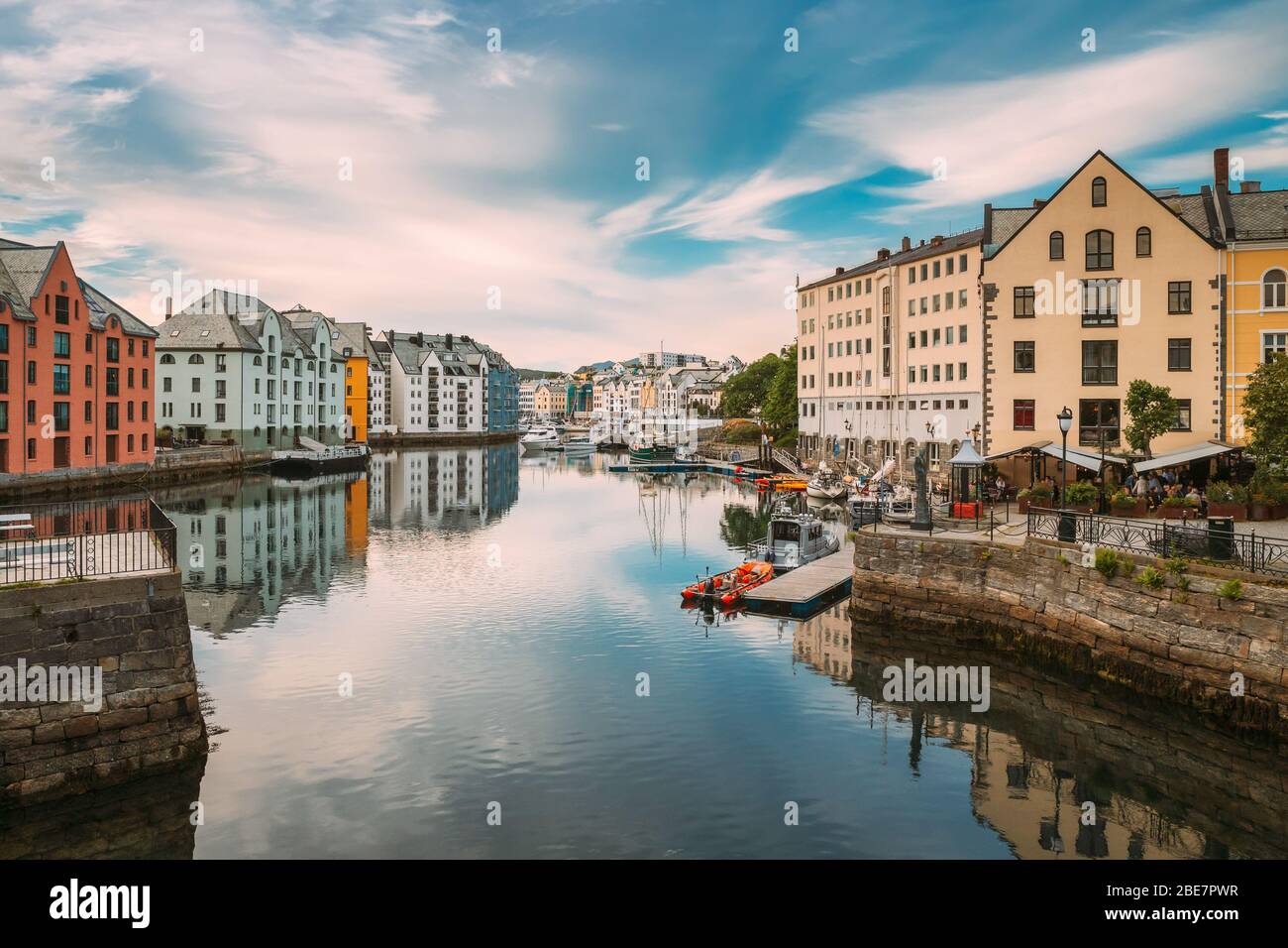 ålesund architecture summer hi-res stock photography and images - Alamy