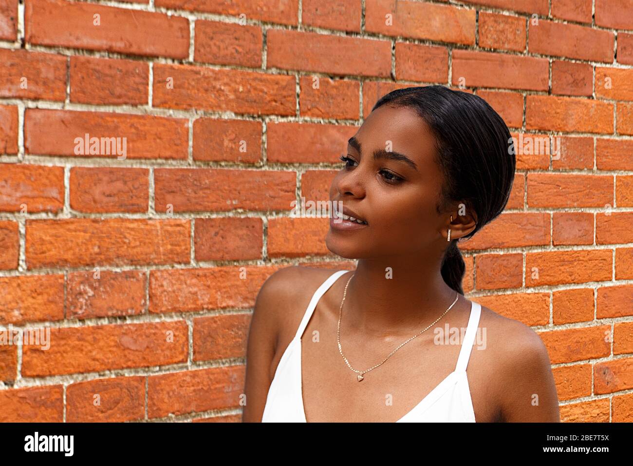 Happy smiling cuban girl in street hi-res stock photography and images ...
