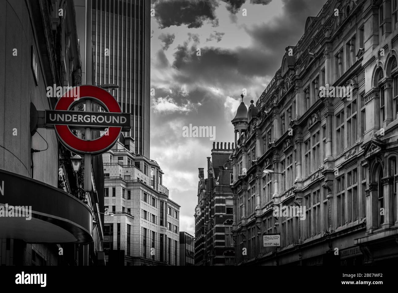 Old london underground buildings hi-res stock photography and images ...