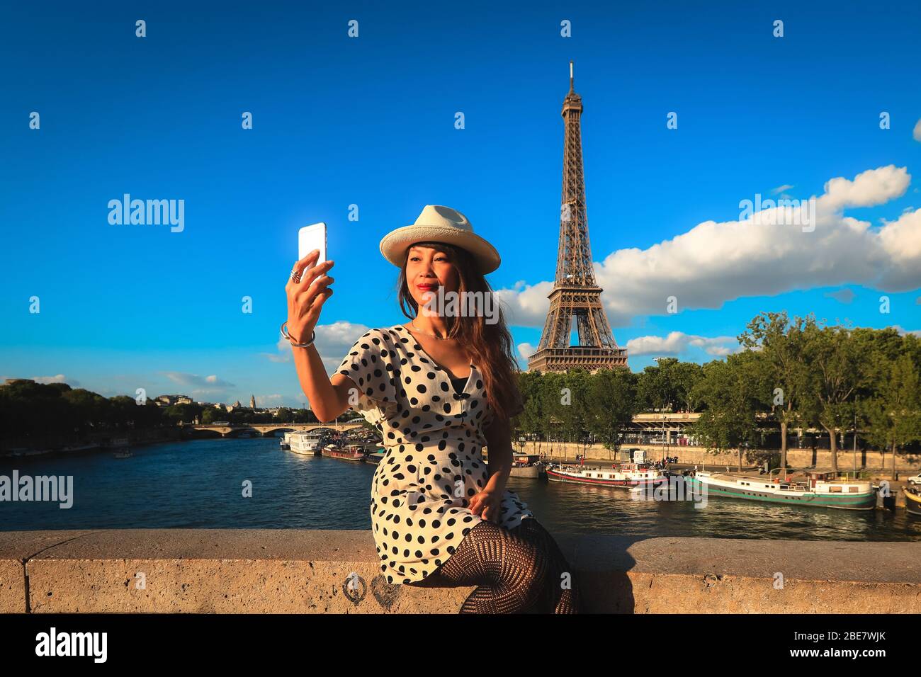 Happy travel asian woman enjoy her vacation in Paris, France Stock ...