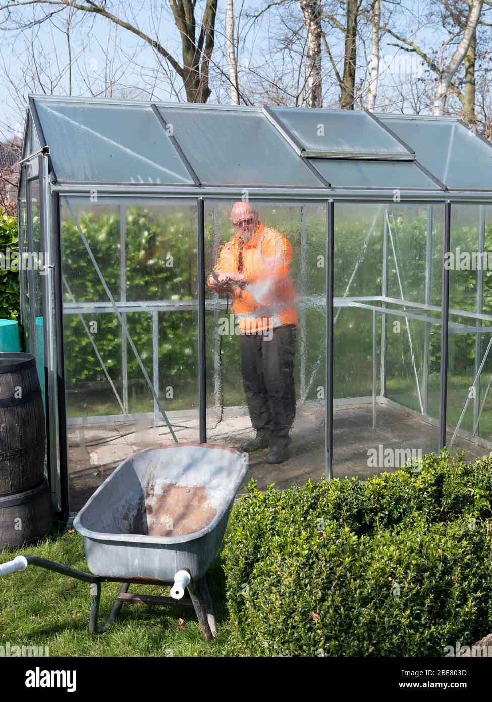Greenhouse garden wash hi-res stock photography and images - Alamy