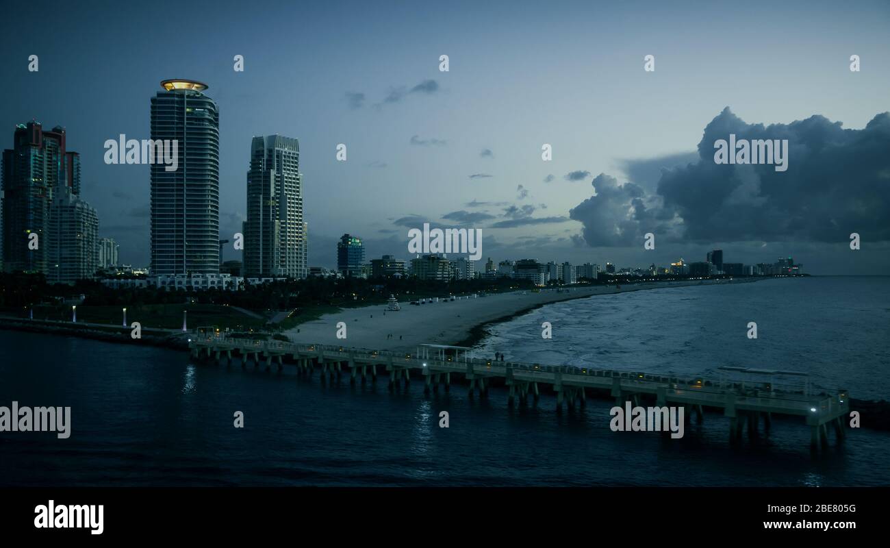 Miami dawn hi-res stock photography and images - Alamy