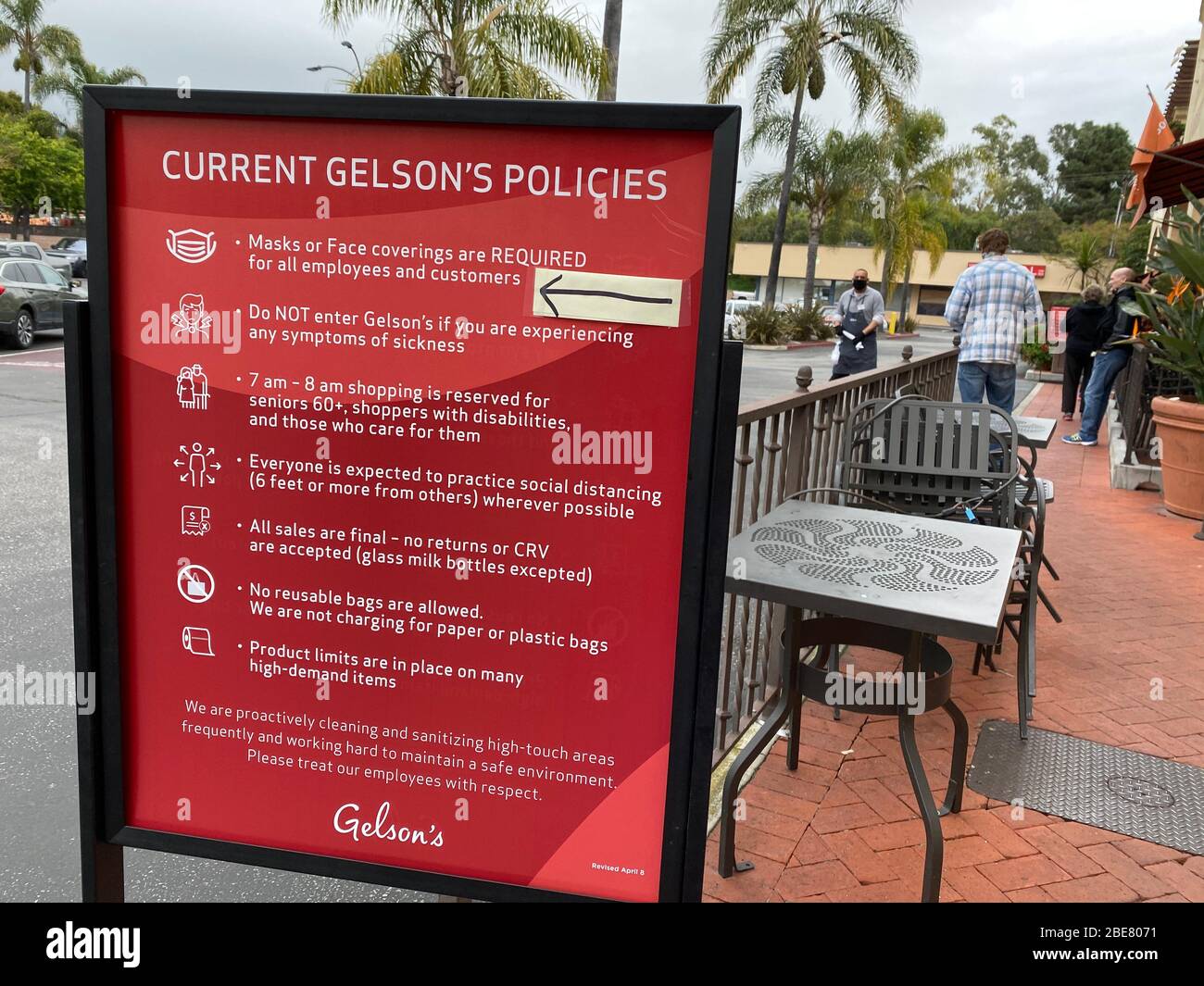 Vons market hi-res stock photography and images - Alamy