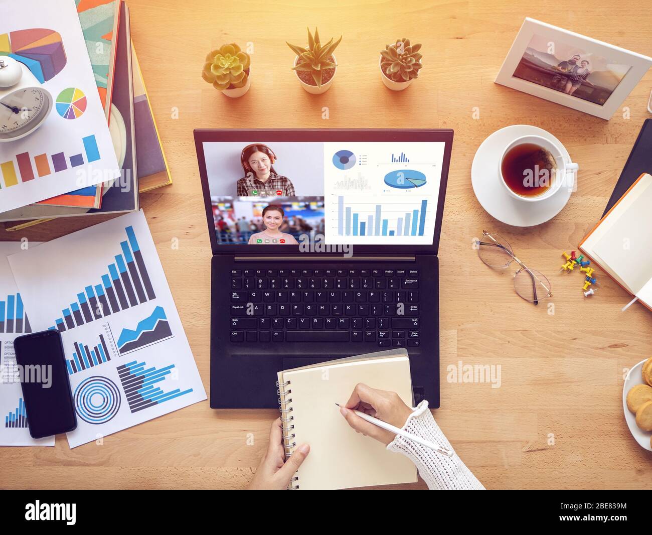 Laptop isolation hi-res stock photography and images - Alamy