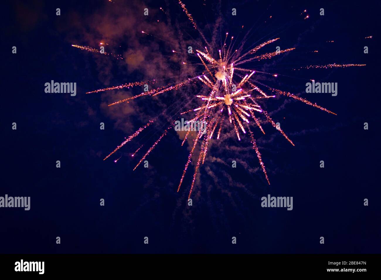 Fireworks night sky clock time hi-res stock photography and images - Alamy