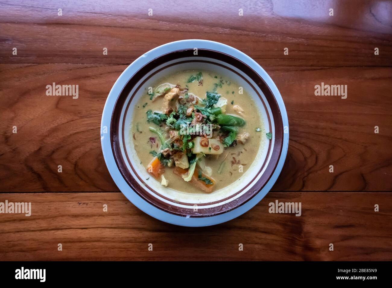 Balinese chicken curry hi-res stock photography and images - Alamy