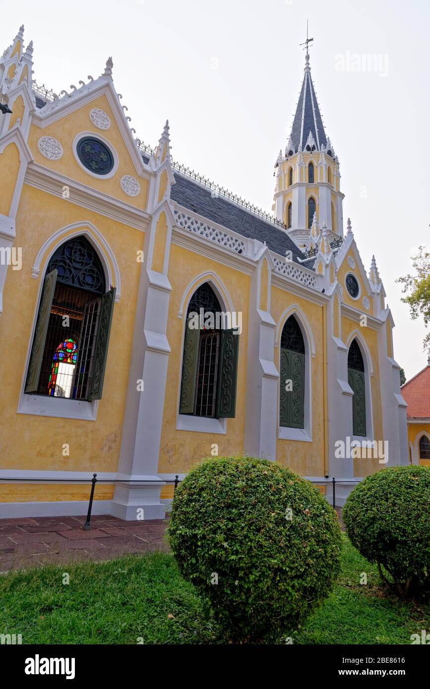 Wat Niwet Thammaprawat Ratchaworawihan is Thai Buddhist temples in that ...