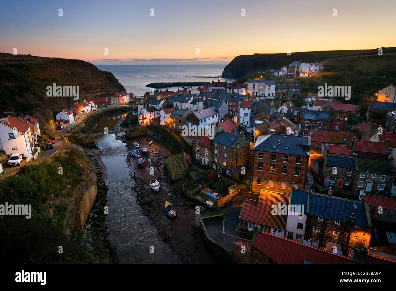 Staithes classic view hi-res stock photography and images - Alamy