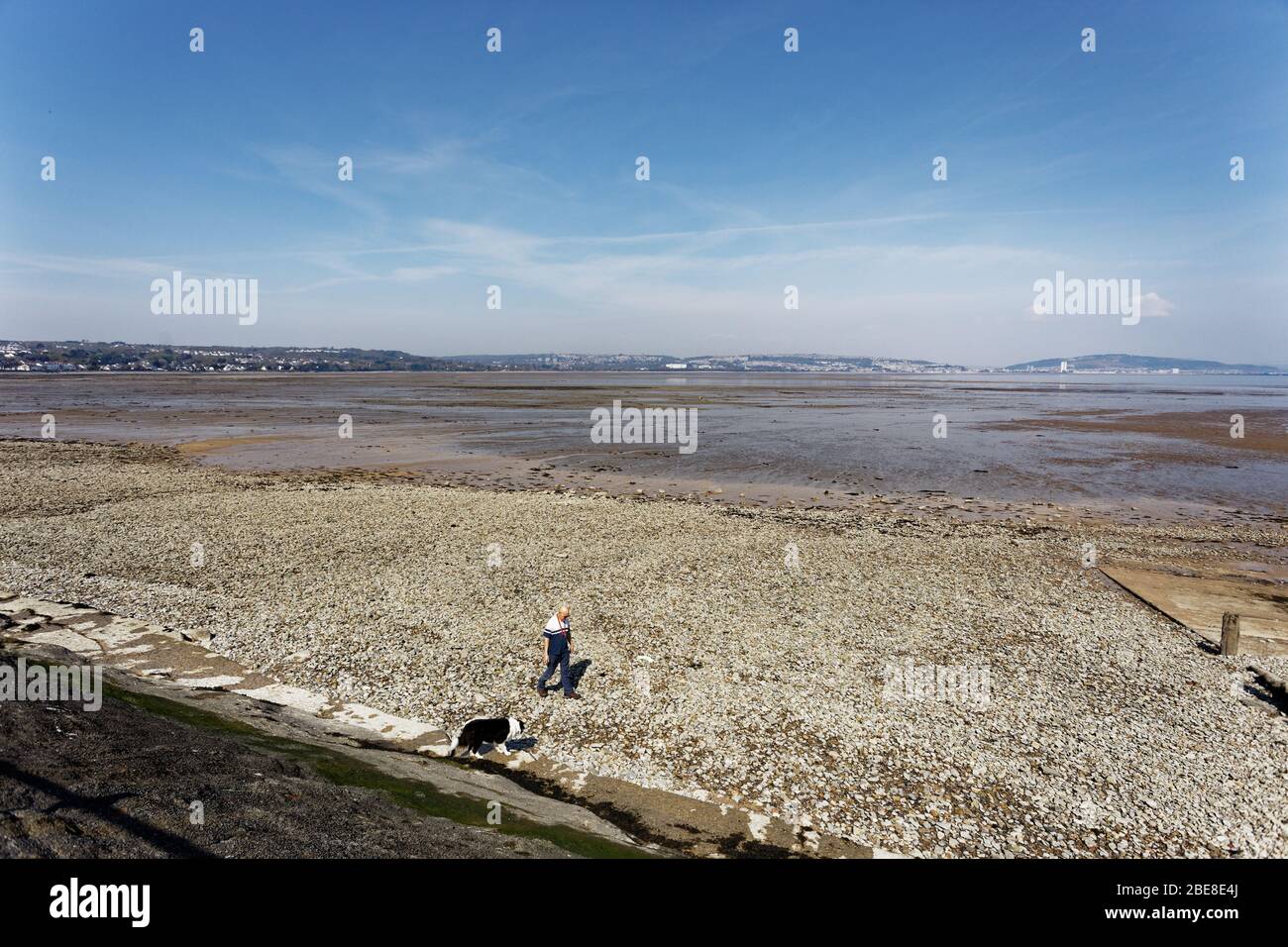 Swansea bay hi-res stock photography and images - Alamy