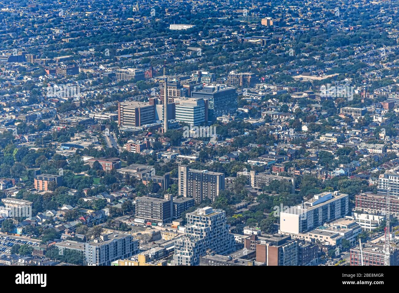 Panoramic view of the city of Toronto, with residential areas and a ...