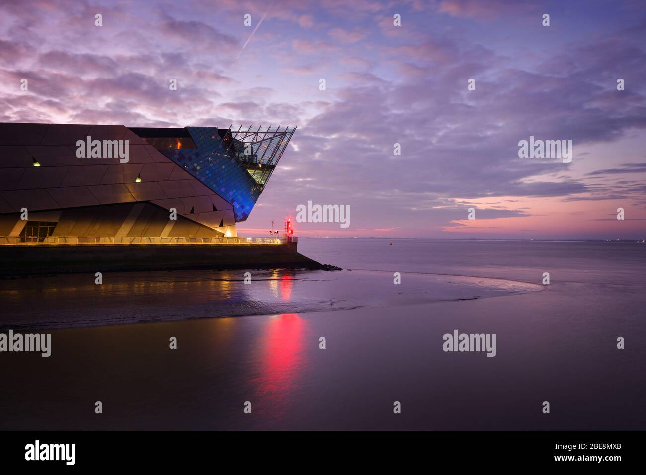 Deep Aquarium In Hull East High Resolution Stock Photography and Images ...