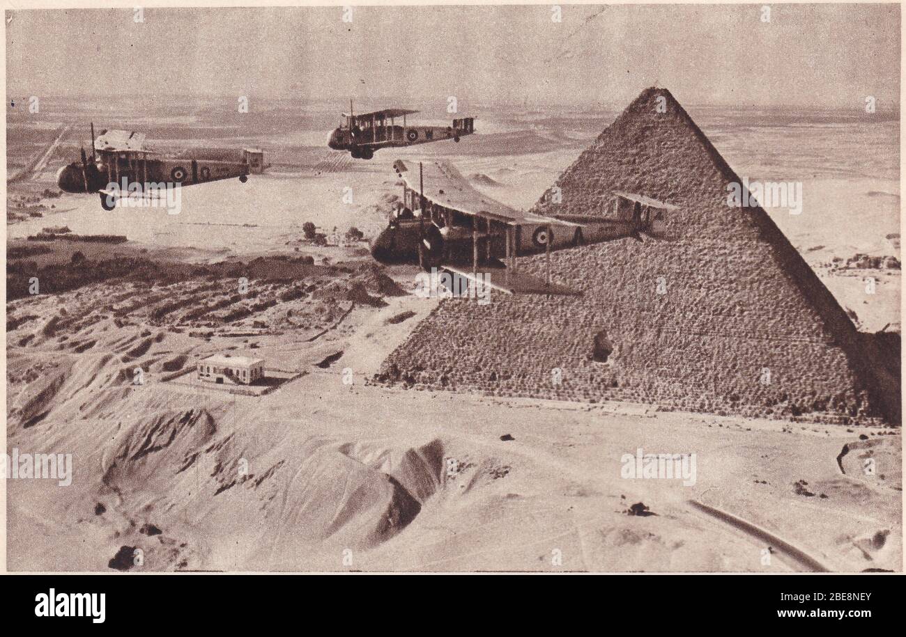 Vickers valentia bomber transport biplanes hi-res stock photography and ...