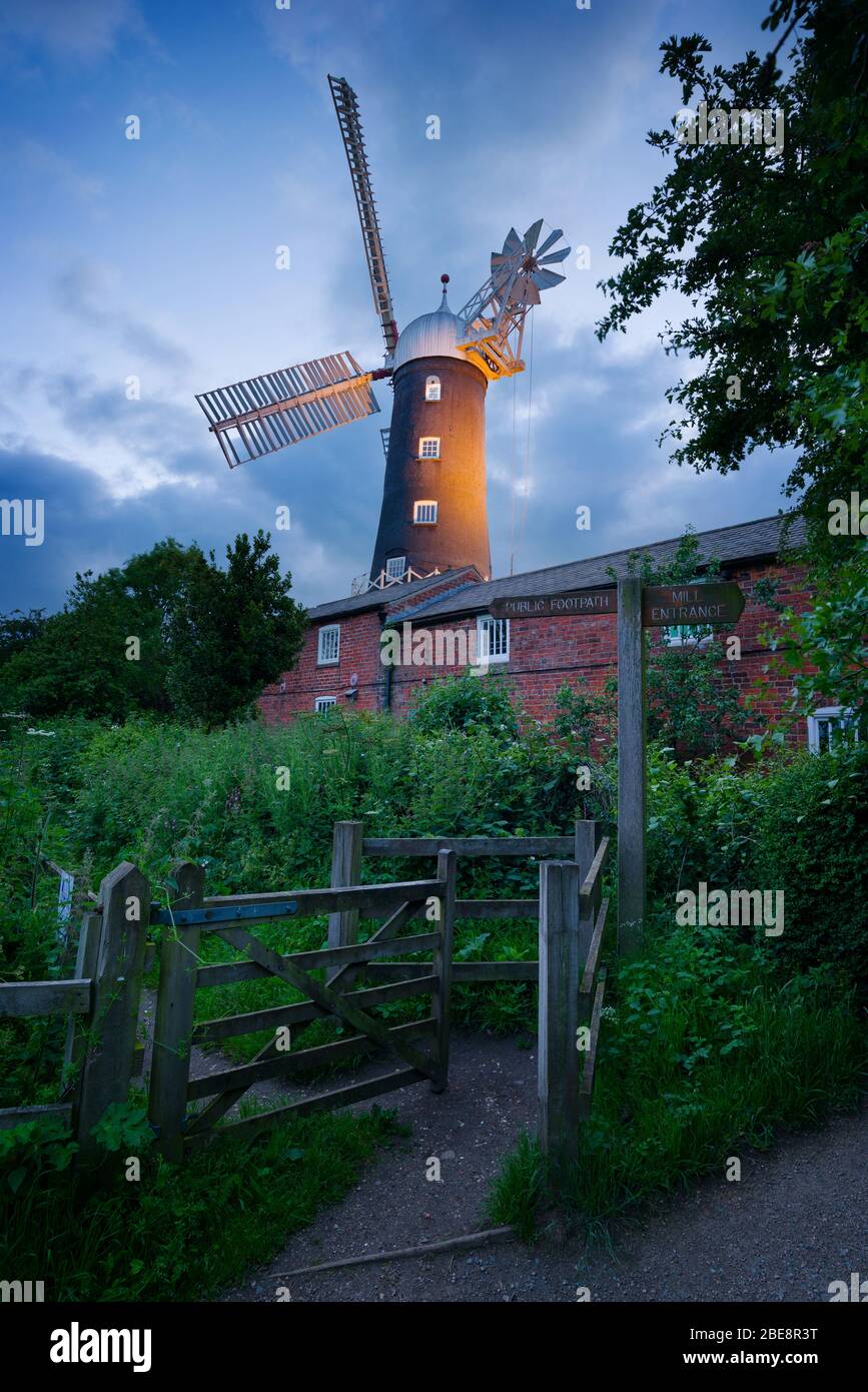 Yorkshire windmill hi-res stock photography and images - Alamy
