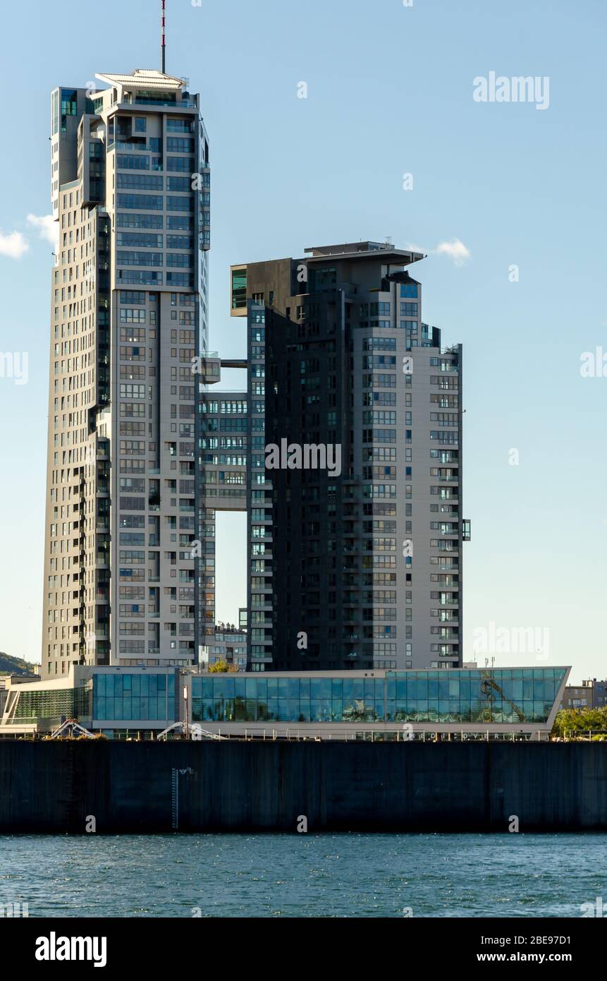 GDYNIA , POLAND 24 SEPTEMBER 2018 : Sea Towers buildings in Gdynia city ...
