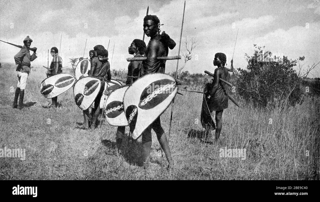 African men fighting hi-res stock photography and images - Alamy