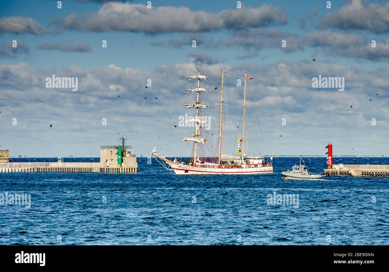 GDYNIA , POLAND 24 SEPTEMBER 2018 : ORP Iskra, Polish sailing ship ...