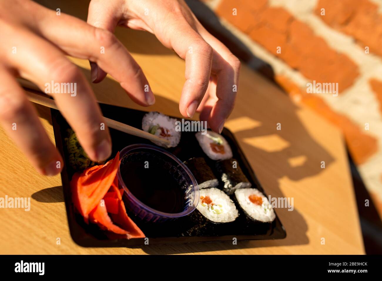 Grab a box hi-res stock photography and images - Alamy