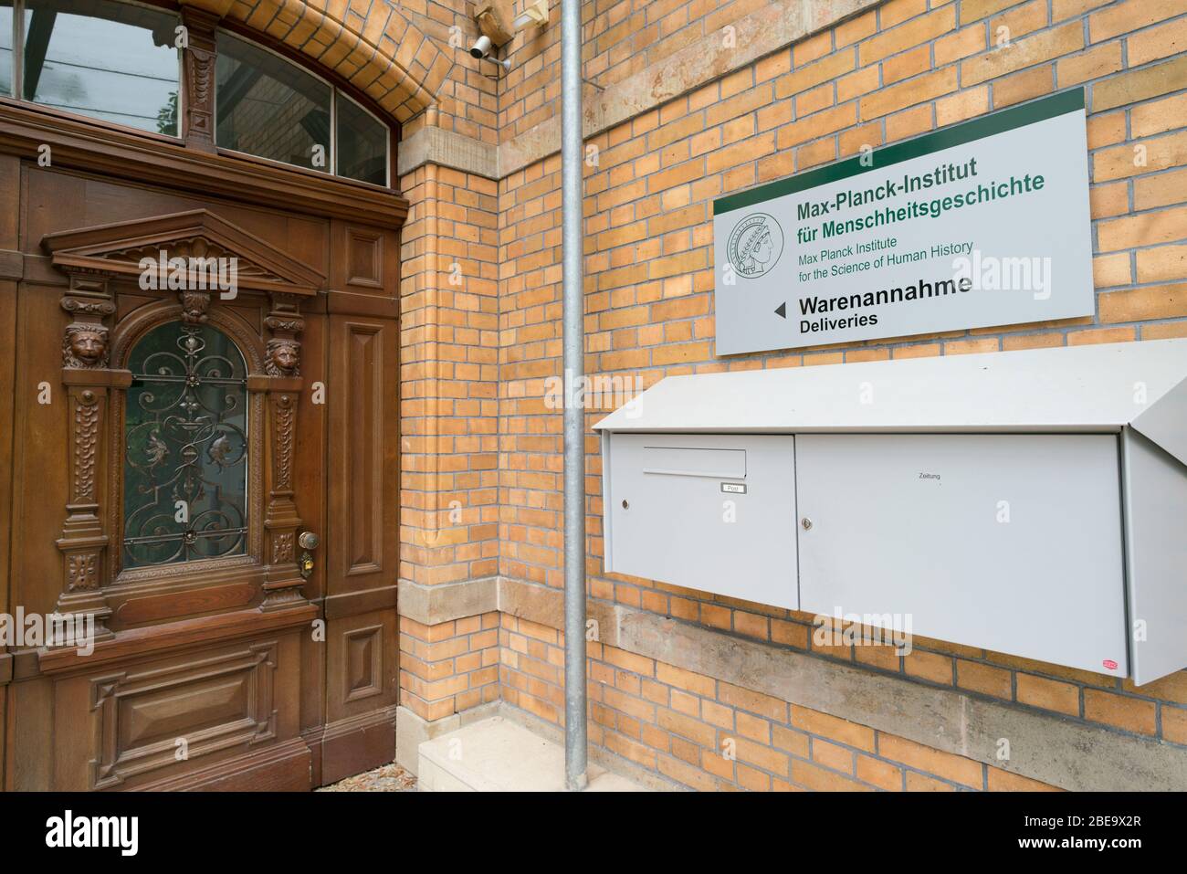 Phylogeography hi-res stock photography and images - Alamy