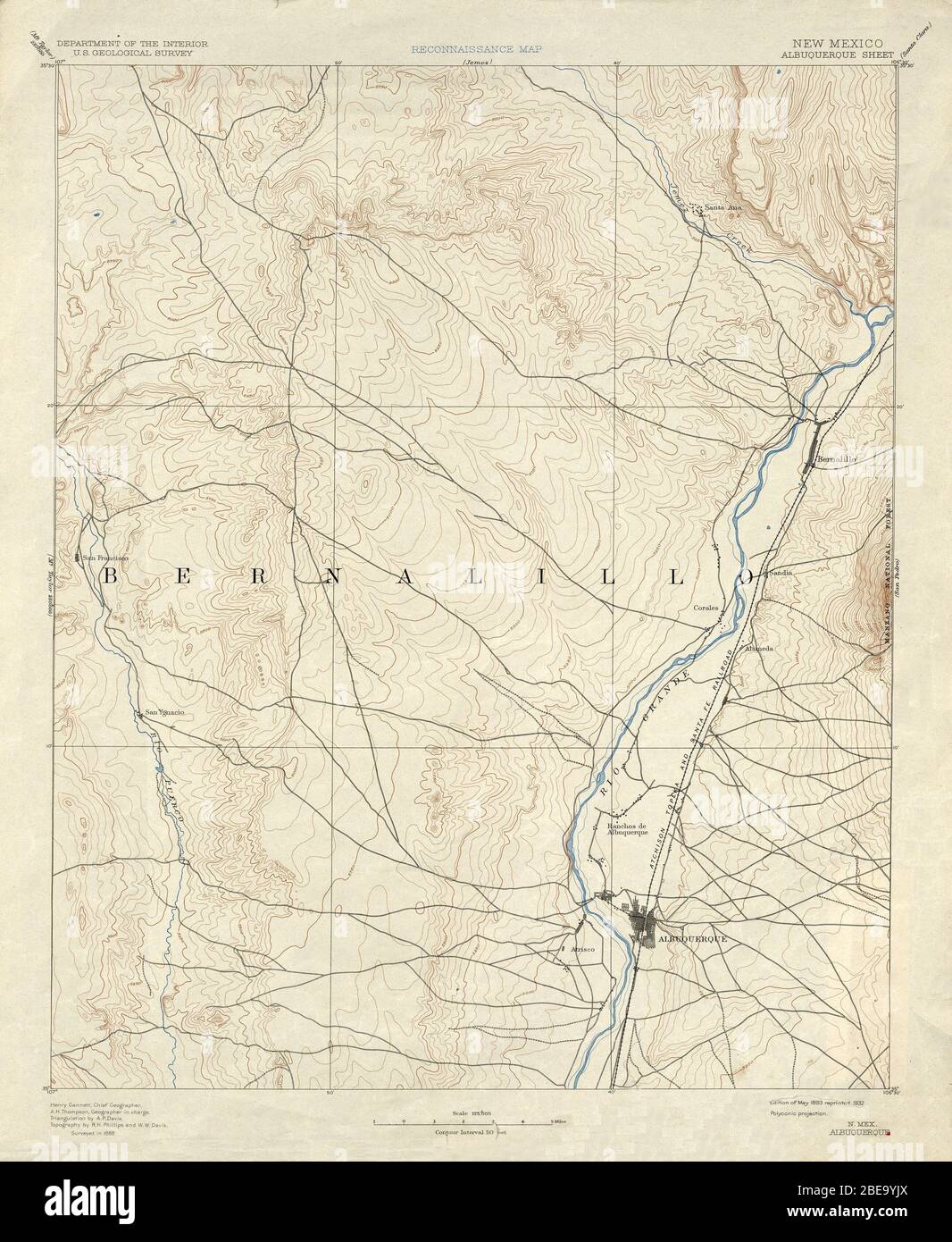Topographical map hi-res stock photography and images - Alamy