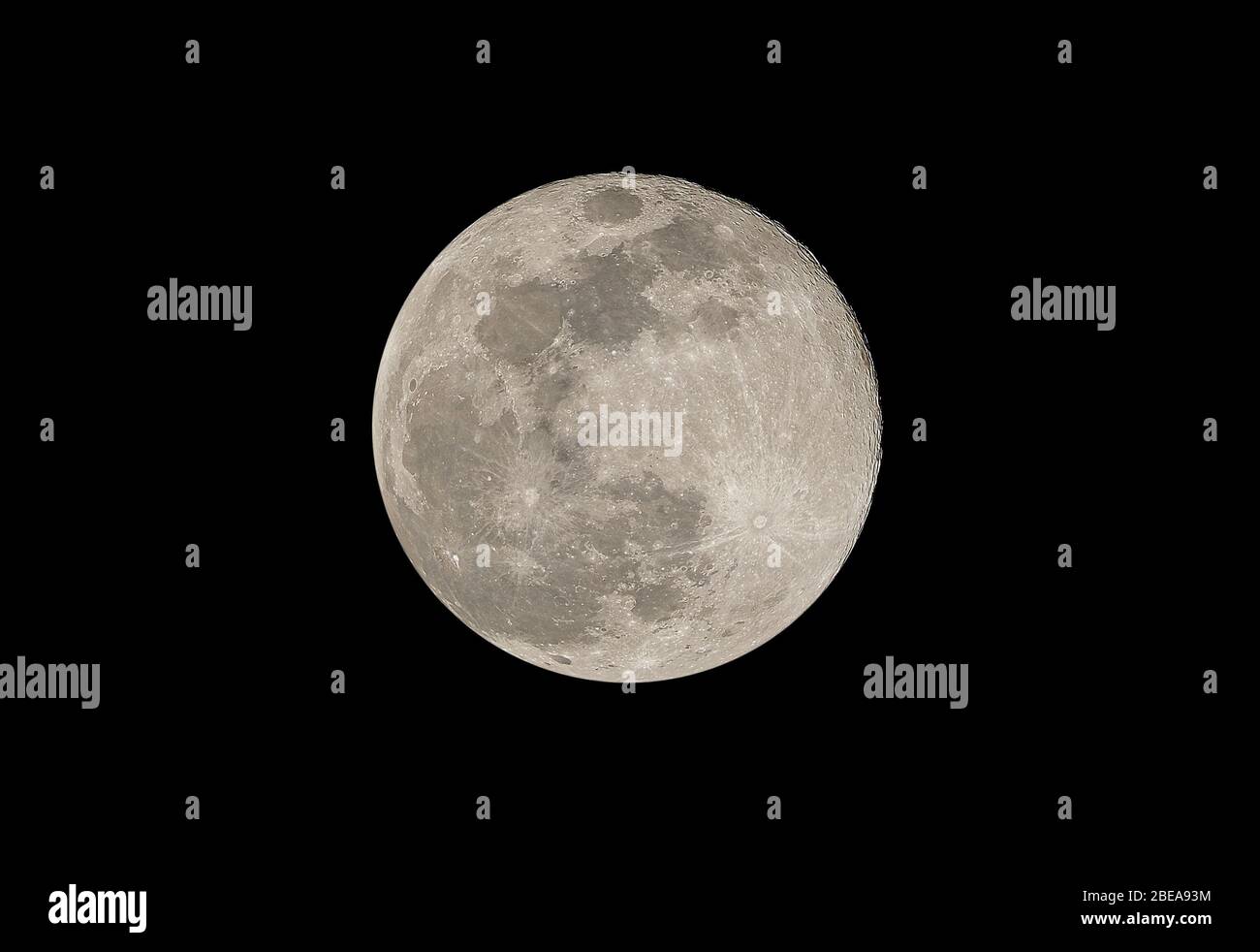 Closeup super full moon hi-res stock photography and images - Alamy