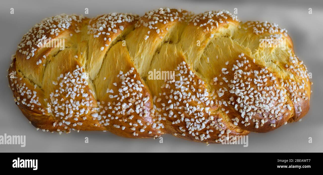 Braided bread sweet plait yeast hi-res stock photography and images - Alamy