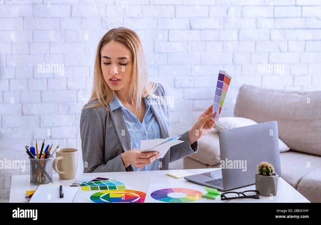 Woman designer hi-res stock photography and images - Alamy