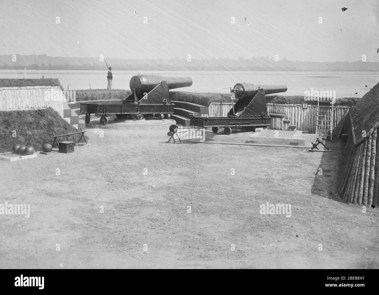 15 inch rodman gun hi-res stock photography and images - Alamy