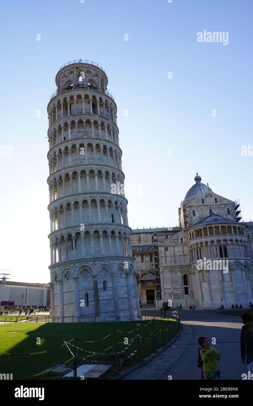 Schiefer turm hi-res stock photography and images - Alamy