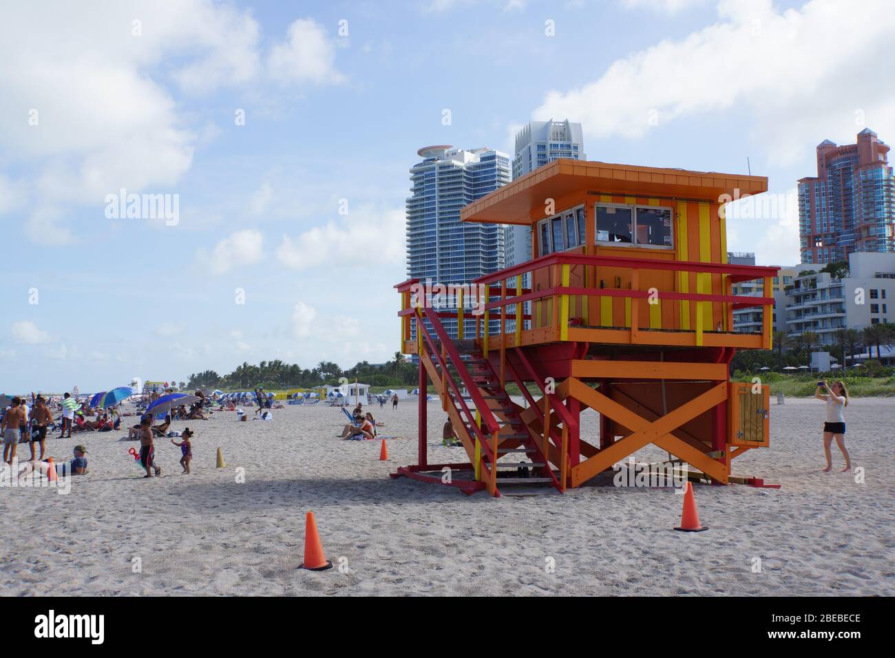 Strand sonne urlaub urlaub bunt hi-res stock photography and images - Alamy