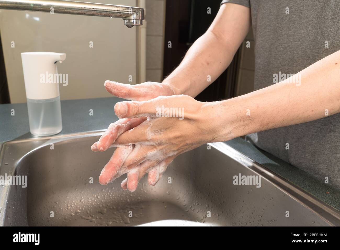 Hospital hands washing hi-res stock photography and images - Alamy