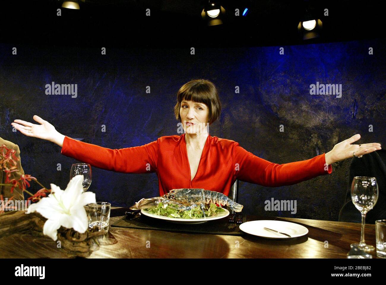 Harriet Walter (Paige) in DINNER by Moira Buffini director: Fiona ...