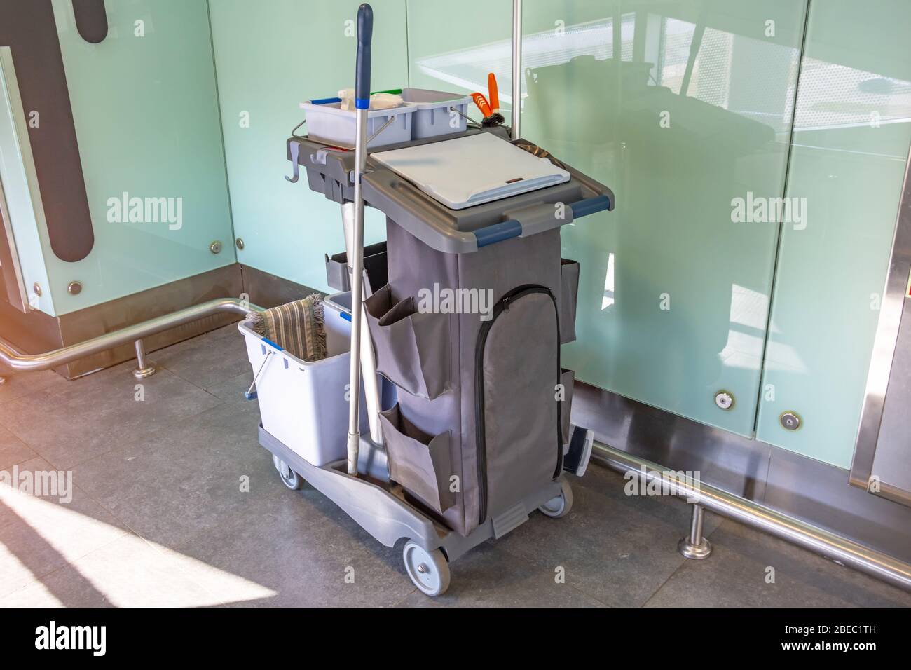 Hotel room cleaning caution hi-res stock photography and images - Alamy