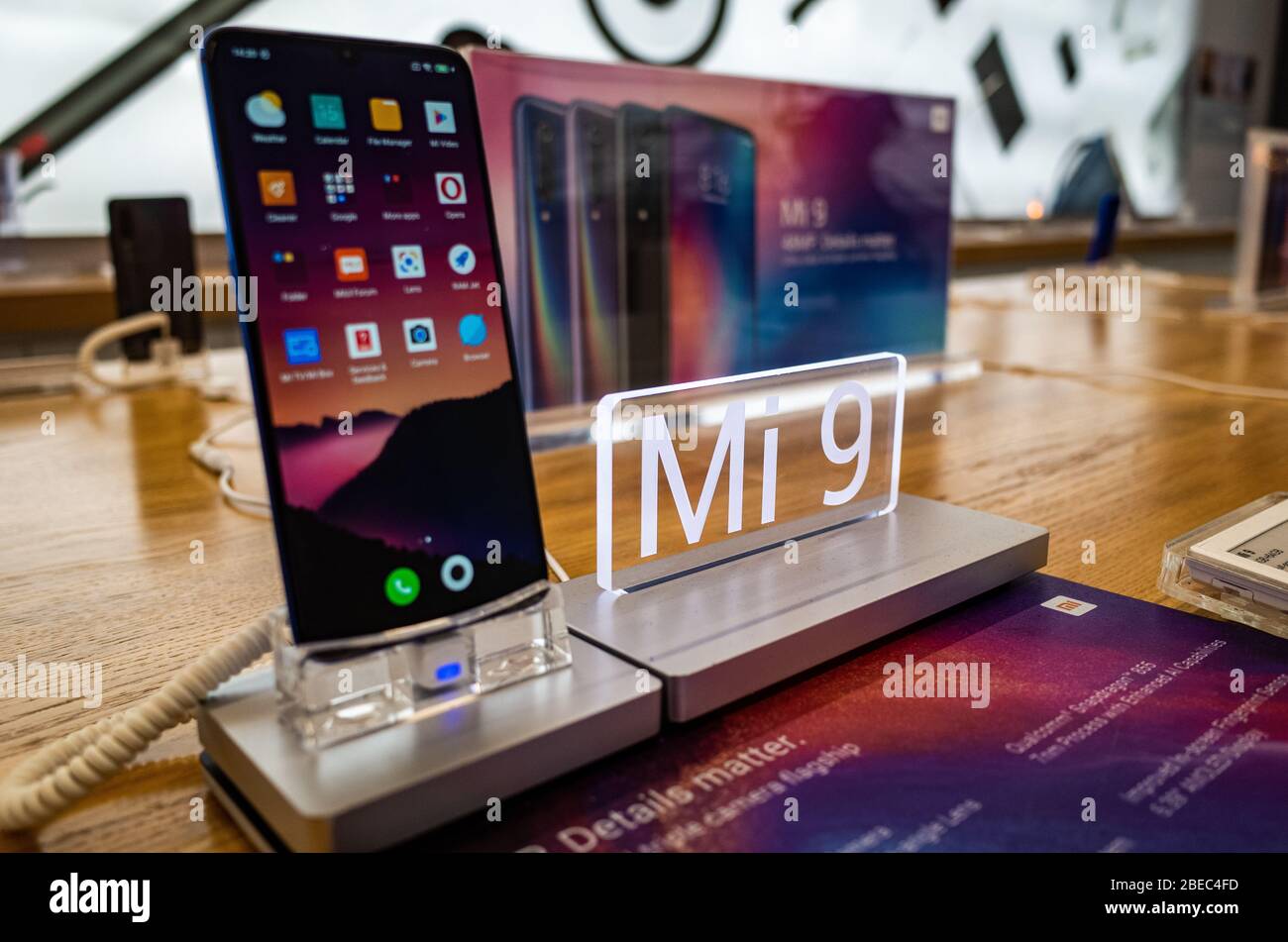 Xiaomi Retail Store High Resolution Stock Photography and Images - Alamy