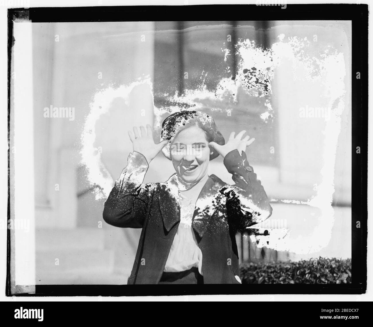 War worker archive Black and White Stock Photos & Images - Alamy