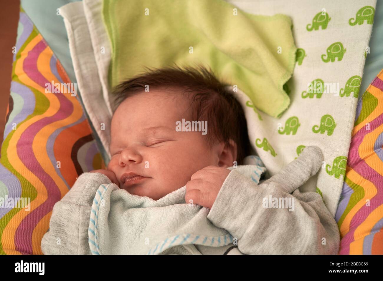Chin diaper hi-res stock photography and images - Alamy
