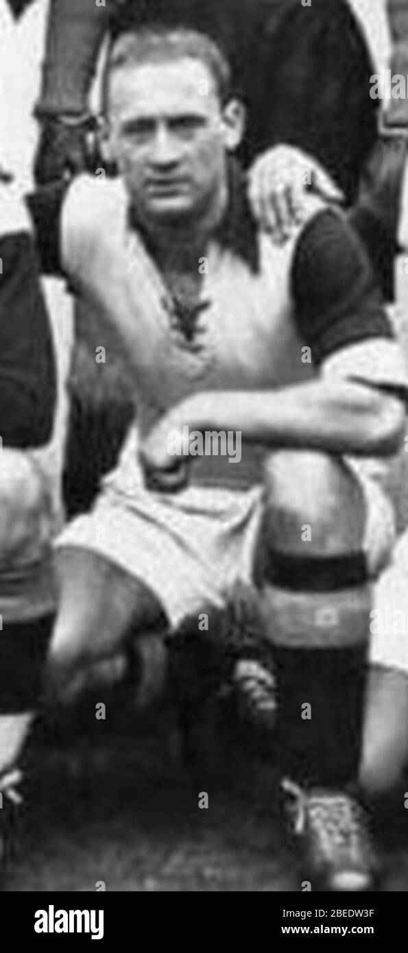 Harry Ward en 1936 sous le maillot de l'Amiens AC Stock Photo - Alamy