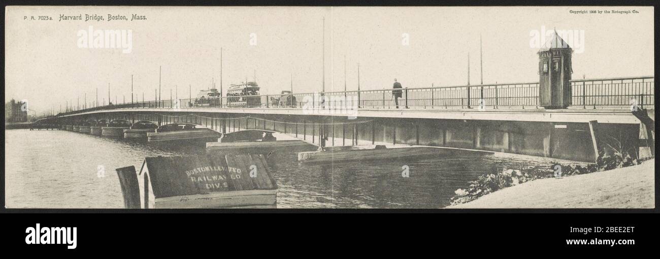 Harvard bridge hi-res stock photography and images - Alamy