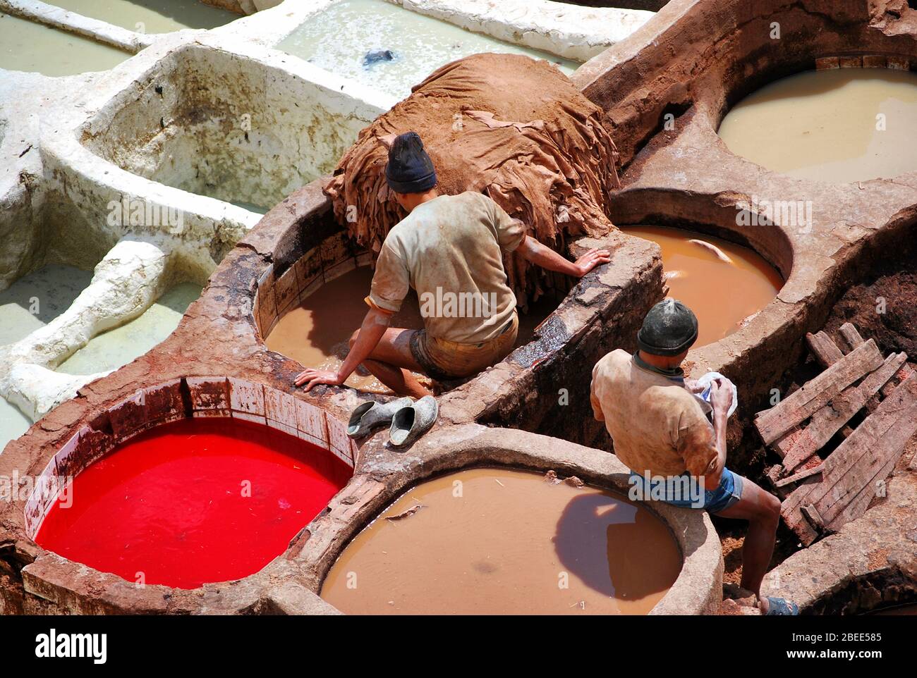Historic outdoor tannery north africa hi-res stock photography and ...