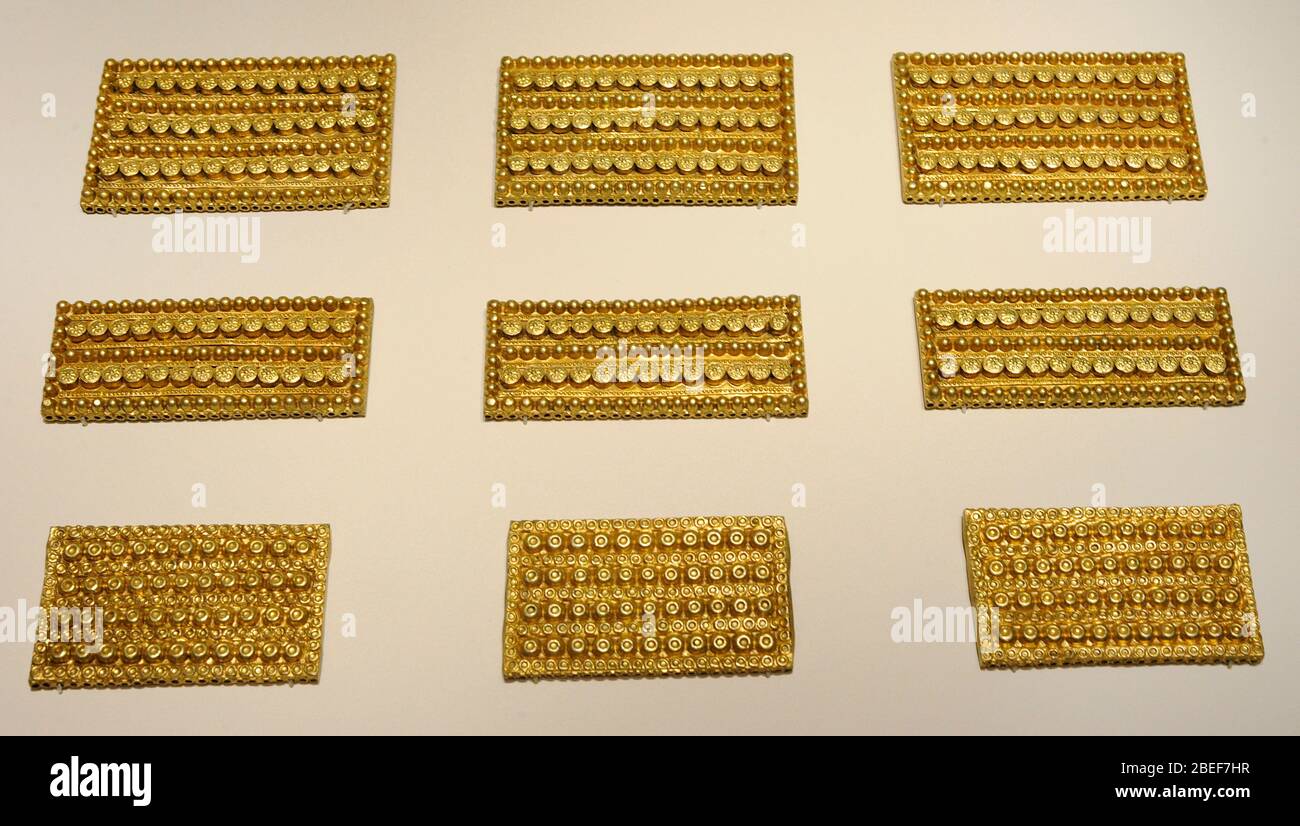 National archaeological museum goldsmith hi-res stock photography and ...