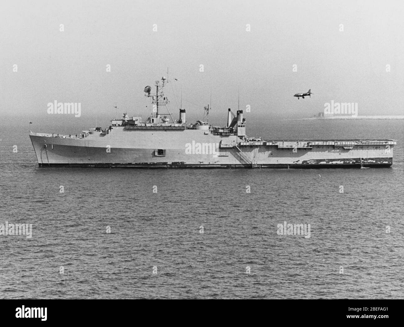 Uss raleigh hi-res stock photography and images - Alamy