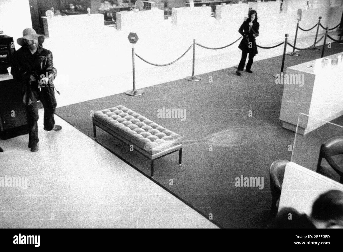 Yell yell Black and White Stock Photos & Images - Alamy