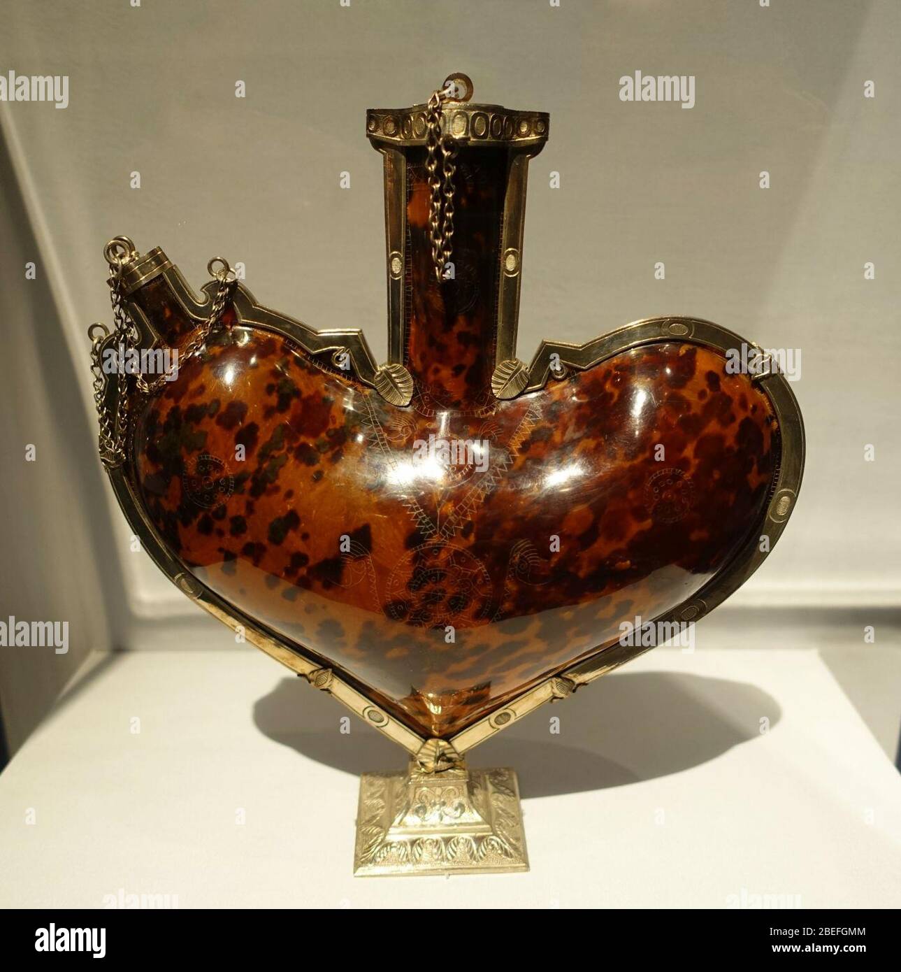 Heart-shaped flask owned by Archduke Ferdinand II, India, probably ...