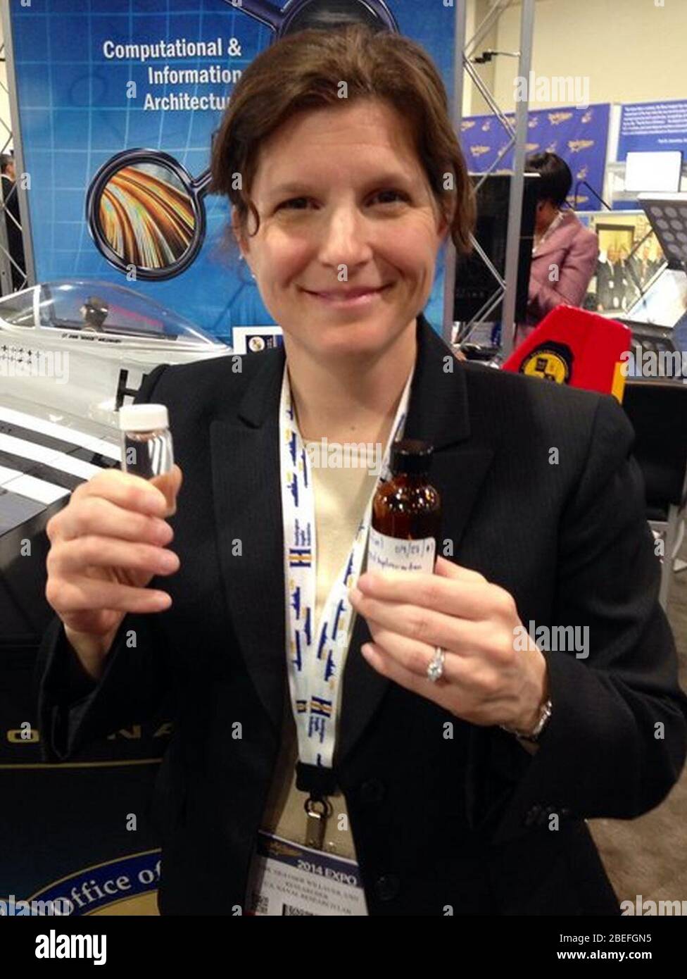 Hydrocarbon liquids hi-res stock photography and images - Alamy