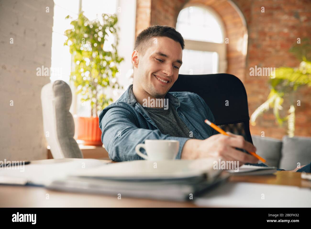 Creative workplace - organized work space as you like for inspiration ...