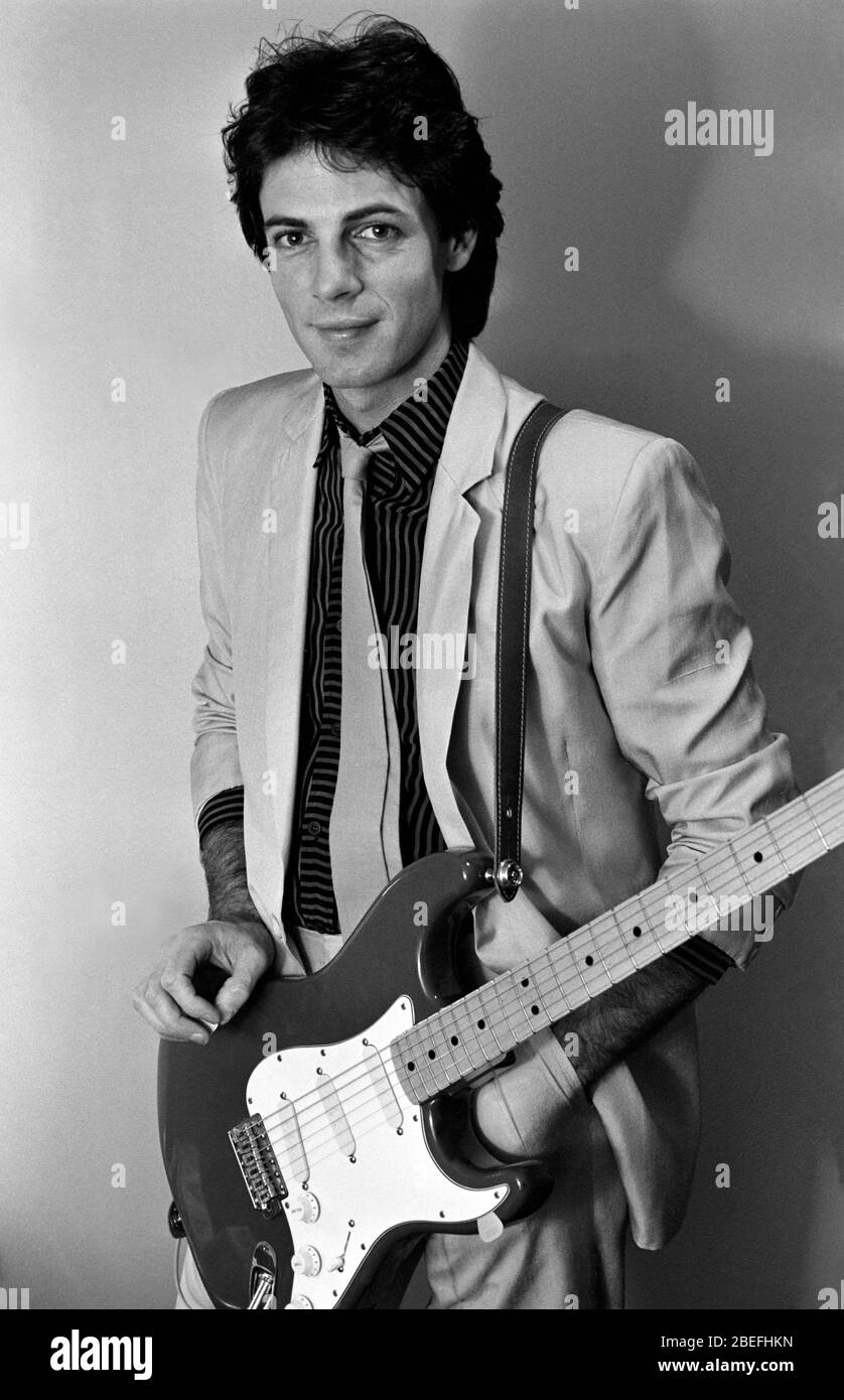 Rick springfield 1981 hi-res stock photography and images - Alamy