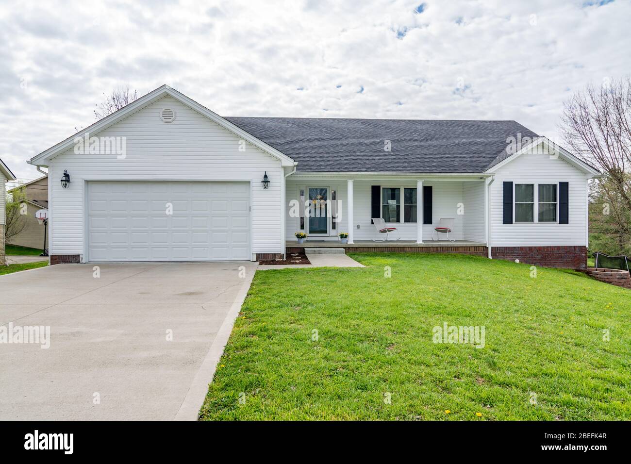 Middle class home in Midwest America Stock Photo - Alamy